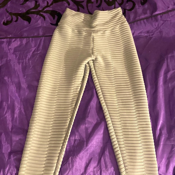 Other | Grey Active Wear Butt Scruncher Tights Says Small But Fit More ...